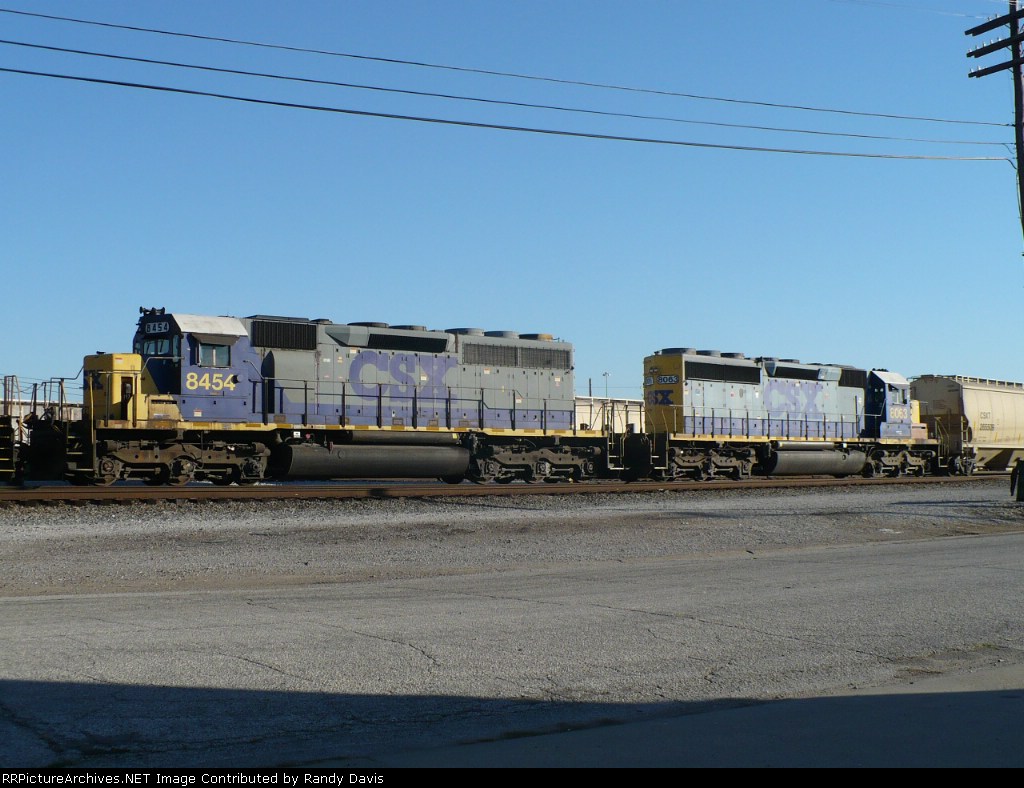 CSX 8454 & 8063